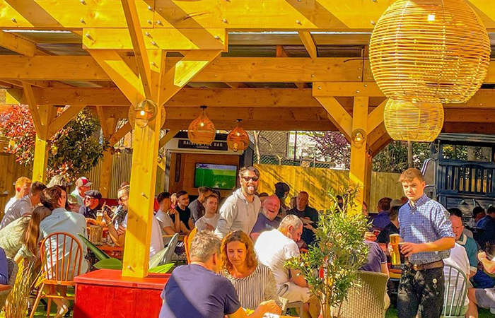 Where to celebrate the Queen’s Platinum Jubilee weekend - Fuller's